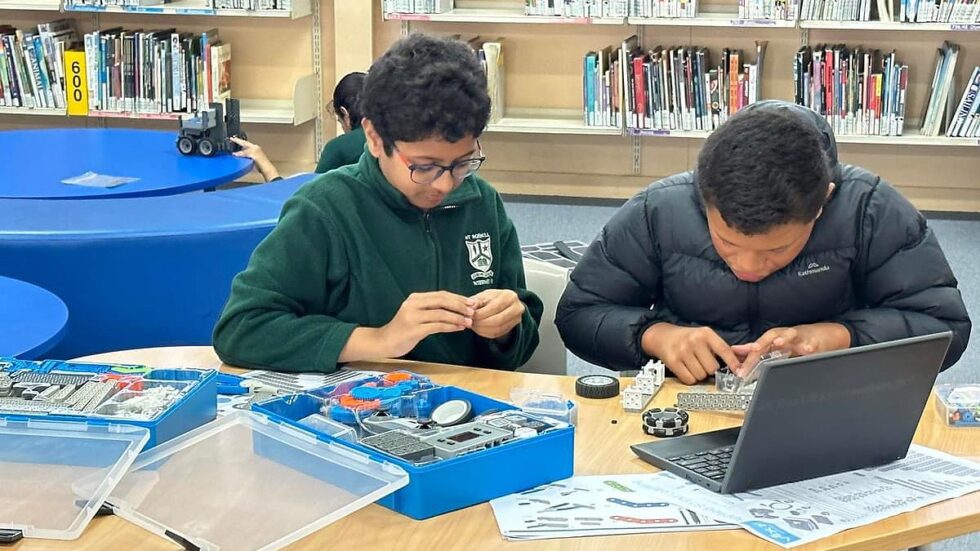 Mt Roskill Intermediate: smarter security | Network for Learning | N4L